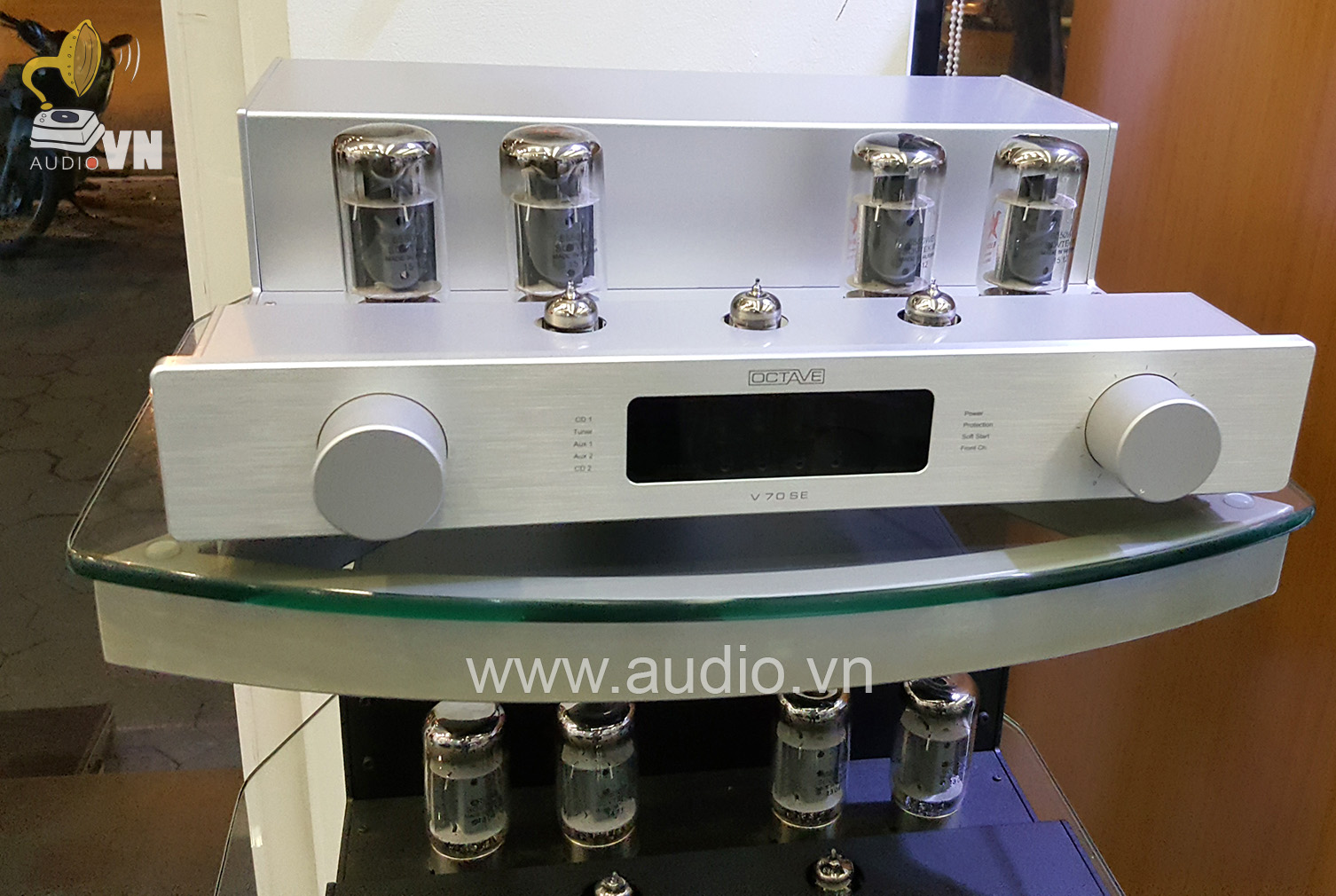 Pre-Amplifier Octave HP 300 MK2 - Audio.vn