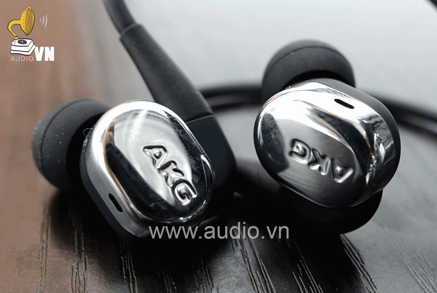 AKG N40 - Audio.vn